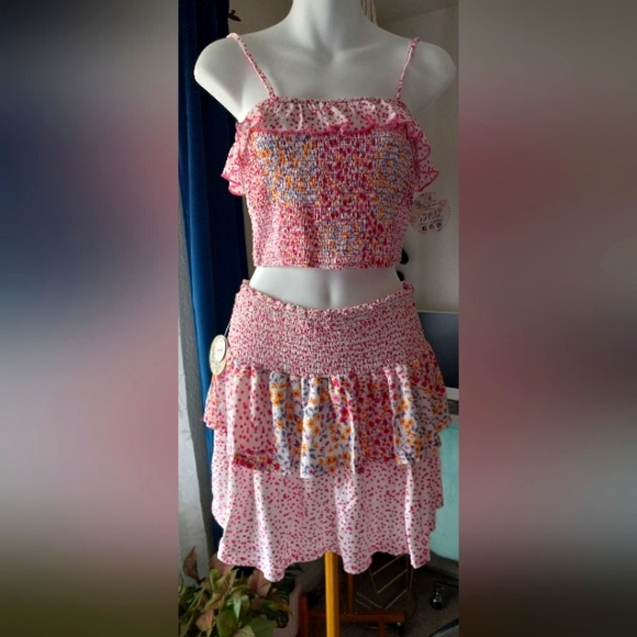 joile&joy | Skirts | Nwt Jolie Joy Smocked Skirt And Shirt Set Size L ...